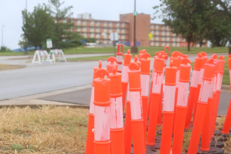 Here come the students: Thousands to move into KU dorms this week ...